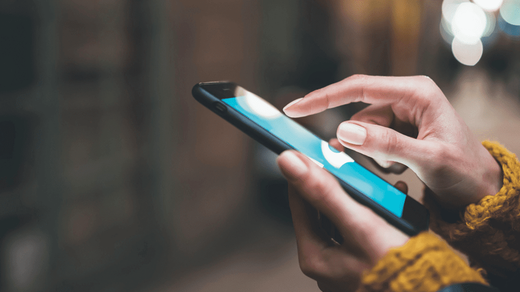 What is Data Roaming? A Guide to Managing Cellular Data Usage | T-Mobile