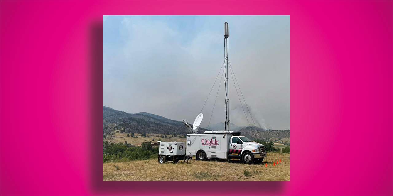 T‑Mobile apoya a los miembros de servicios de emergencia durante los incendios forestales en ...