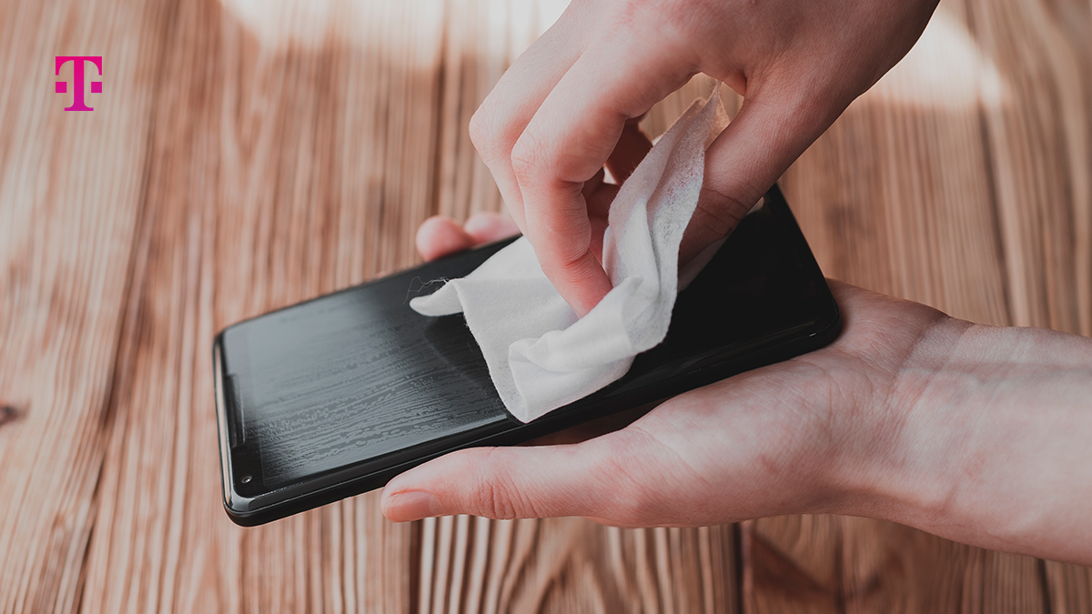 Tips to Keep Your Device — and Yourself! — Healthy This Cold and Flu ...