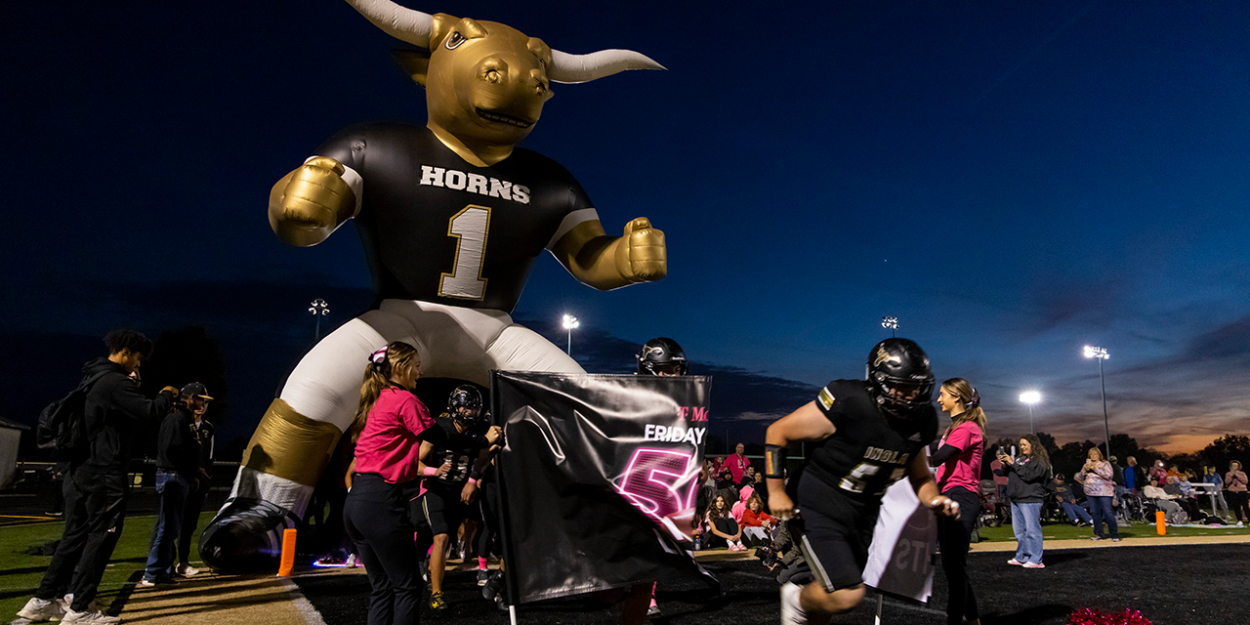 T‑Mobile Crowns Inola High School Champion in Friday Night 5G Lights ...
